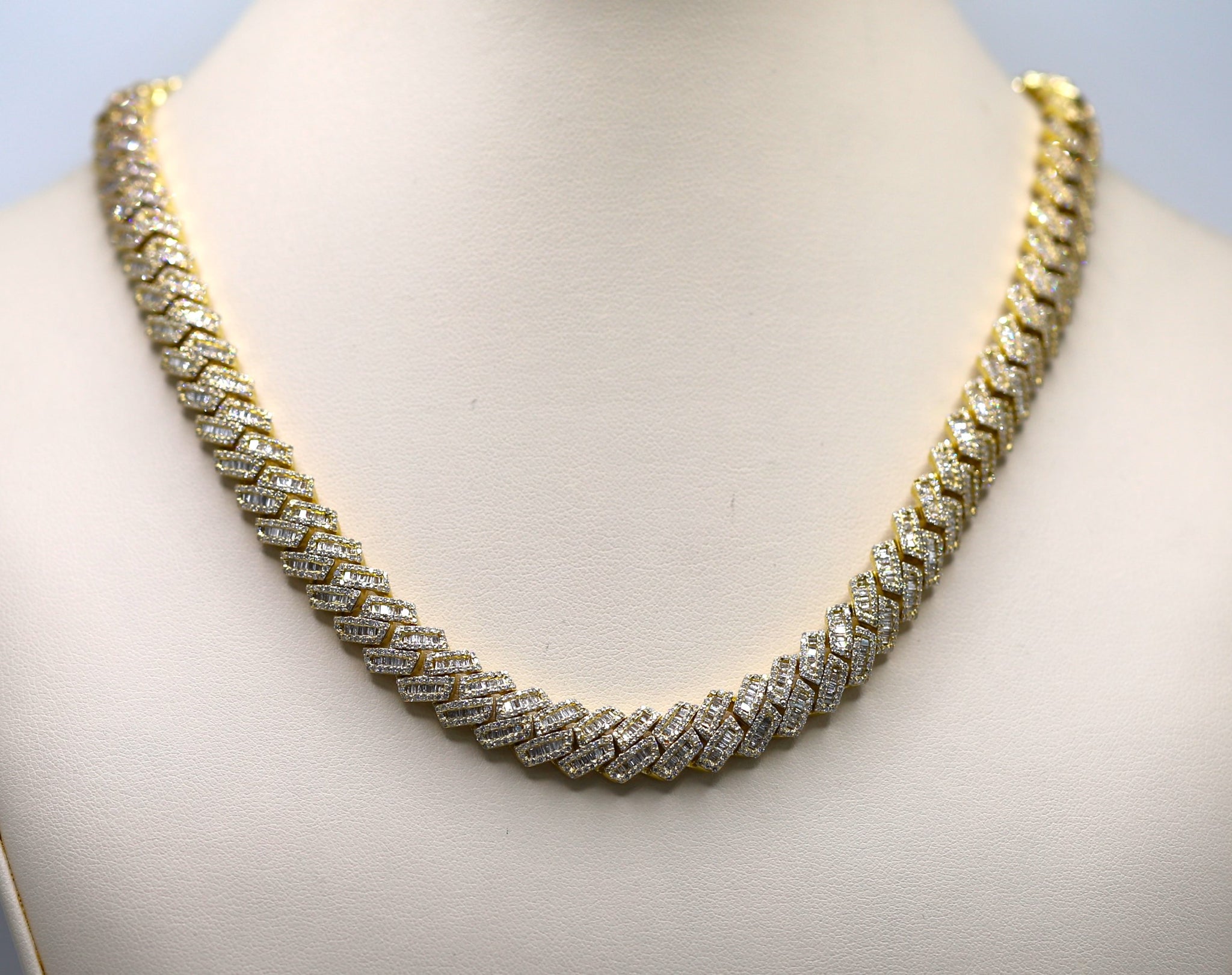 VS Baguette/Round Cuban Chain